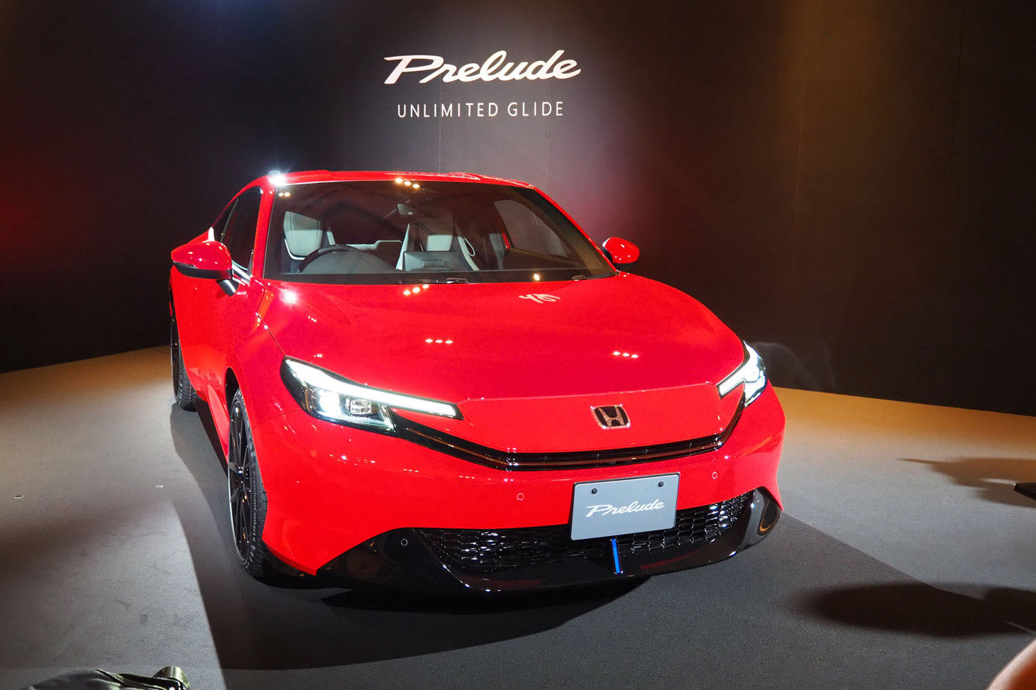 新型「ホンダ・プレリュード」発表イベントの会場から 内装・外装など42枚 【画像・写真】 - webCG