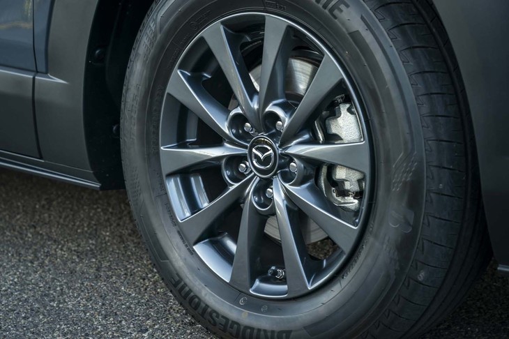 マツダCX-30（FF/6MT）／CX-30（FF/6AT）【海外試乗記】 の画像22枚 - webCG