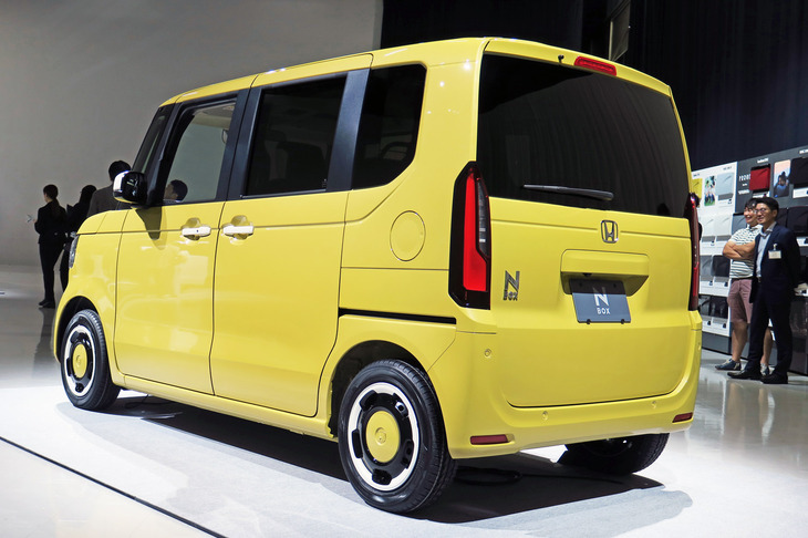 第3回：ホンダN-BOX（前編） 【カーデザイン曼荼羅】 の画像15枚 - webCG