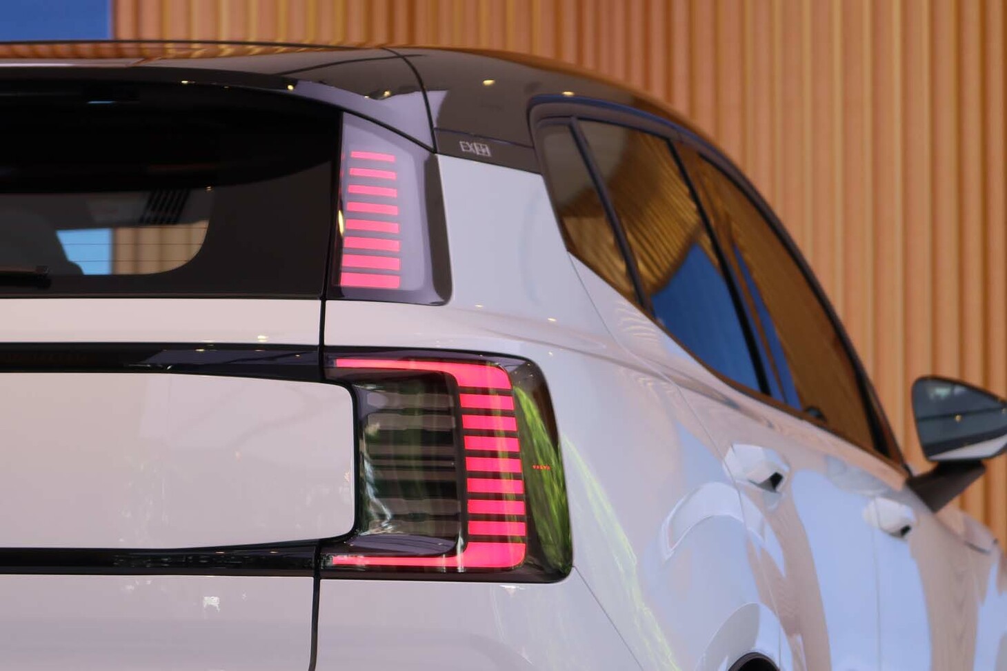 ボルボEX30ウルトラ シングルモーター エクステンデッドレンジ 内装・外装など70枚 【画像・写真】 - webCG