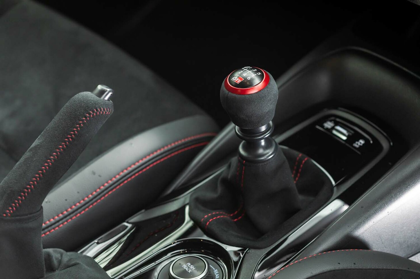 トヨタGRカローラRZ“モリゾウエディション”（後編） の画像13枚 - webCG