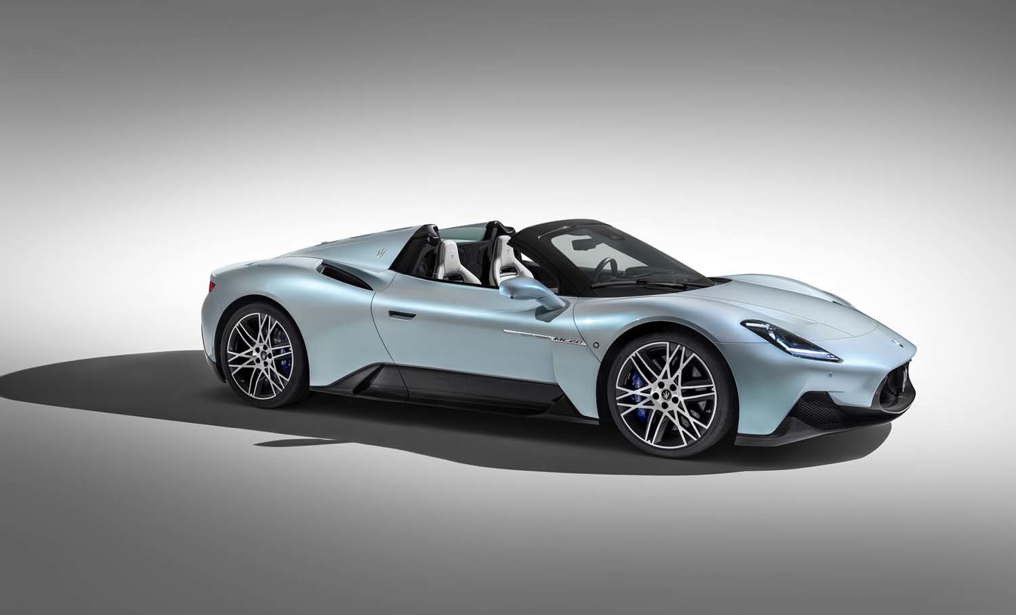 マセラティMC20チェロ 内装・外装など27枚 【画像・写真】 - webCG