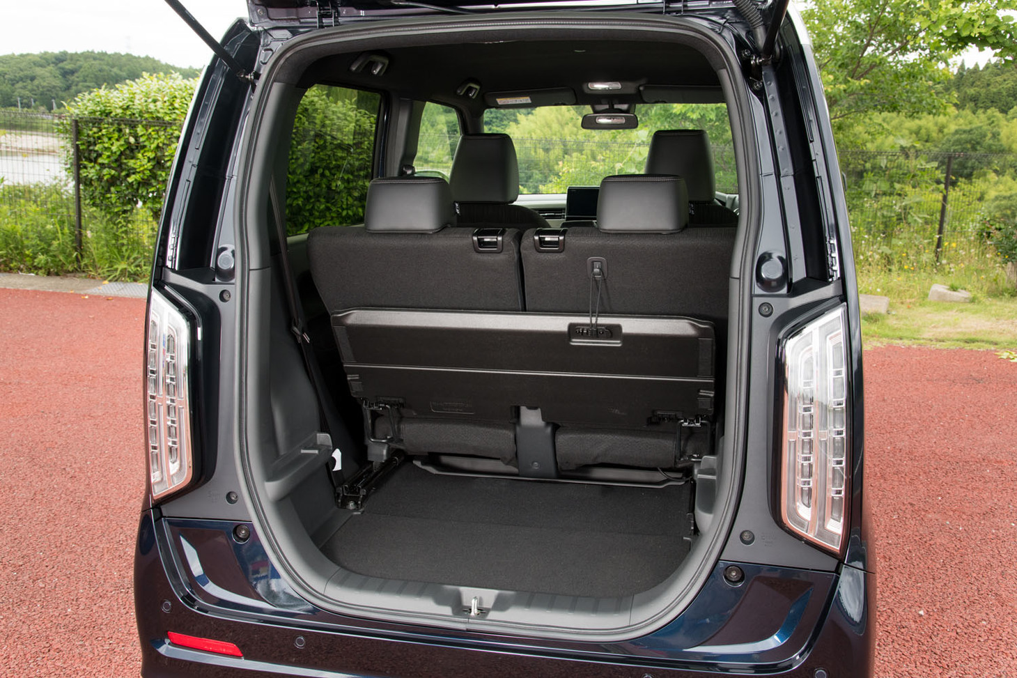 ホンダN-WGN／N-WGNカスタム 内装・外装など56枚 【画像・写真】 - webCG