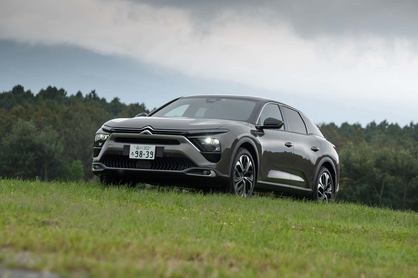 シトロエンC5 Xシャイン パック（FF/8AT）【試乗記】 理想より現実 - webCG