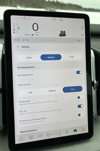 ボルボEX30ツインモーター パフォーマンス（4WD）【海外試乗記】 頼りになるぜ！ - webCG