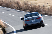 BMW i5 M60 xDrive（4WD）【試乗記】 こちらの顔は金剛力士 - webCG