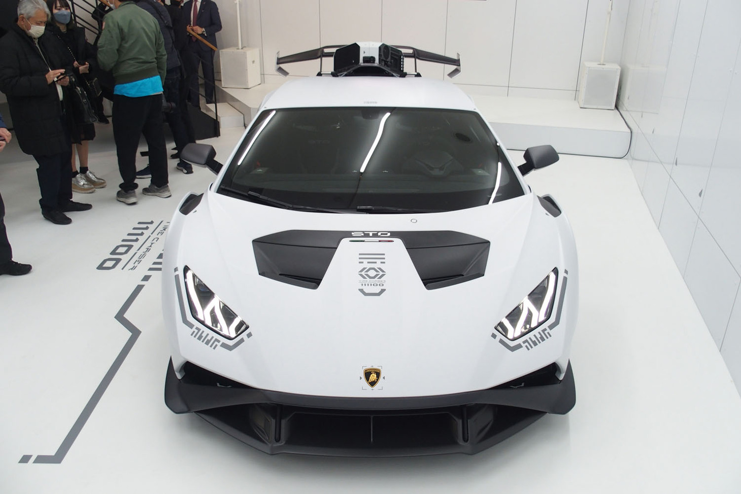 ランボルギーニ・ウラカンSTOタイムチェイサー_111100 内装・外装など39枚 【画像・写真】 - webCG