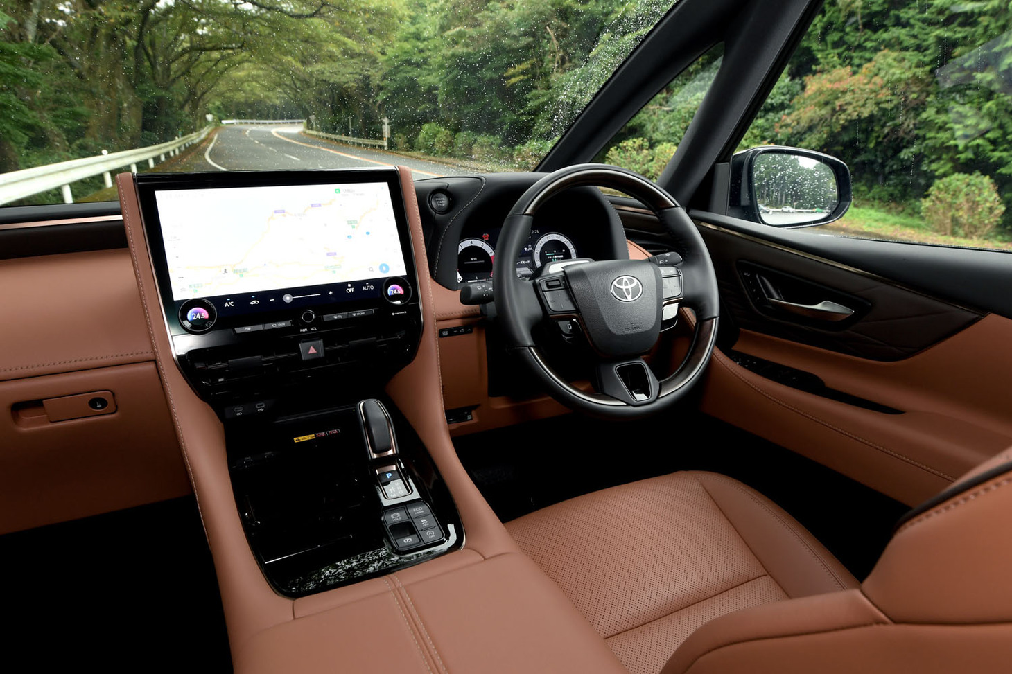 トヨタ・ヴェルファイアZプレミア（前編） の画像12枚 - webCG