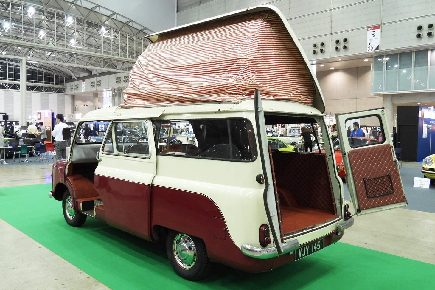 「オートモビル カウンシル2024」の会場から（Classic Camper Japan by RANGERS／ホワイトハウス／VW GAKUYA＆BLAZE CUT） 内装・外装など50枚 ...