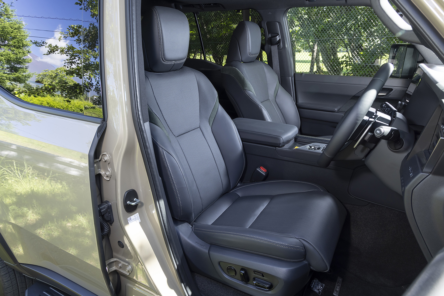 レクサスGX550“オーバートレイル＋”（4WD/10AT）【試乗記】 の画像20枚 - webCG