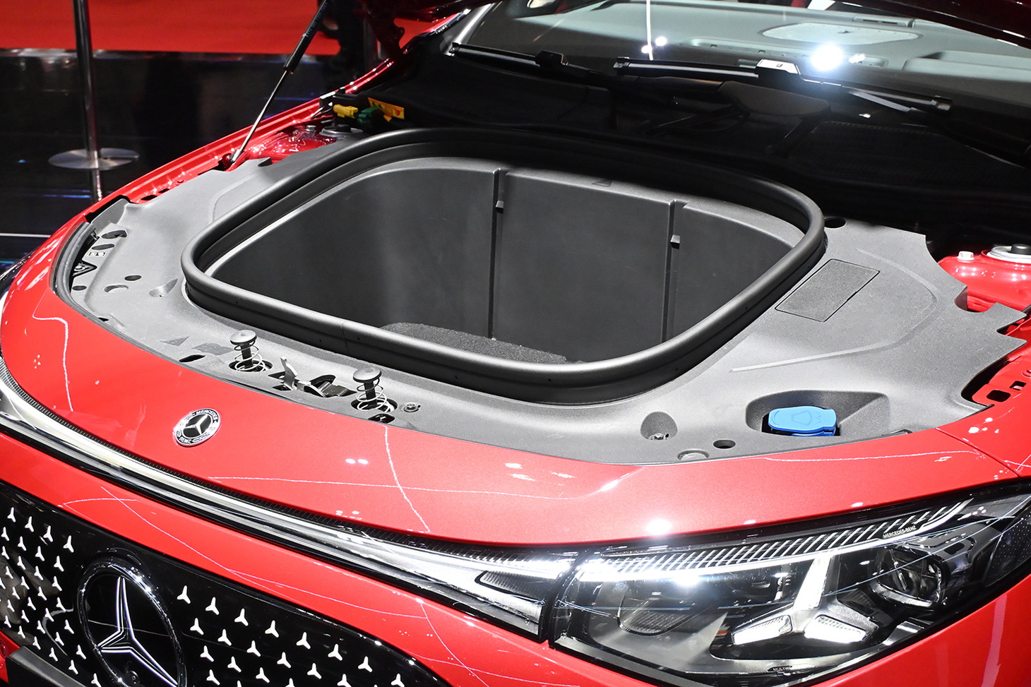 ジャパンモビリティショー2025（メルセデス・ベンツ） 内装・外装など19枚 【画像・写真】 - webCG