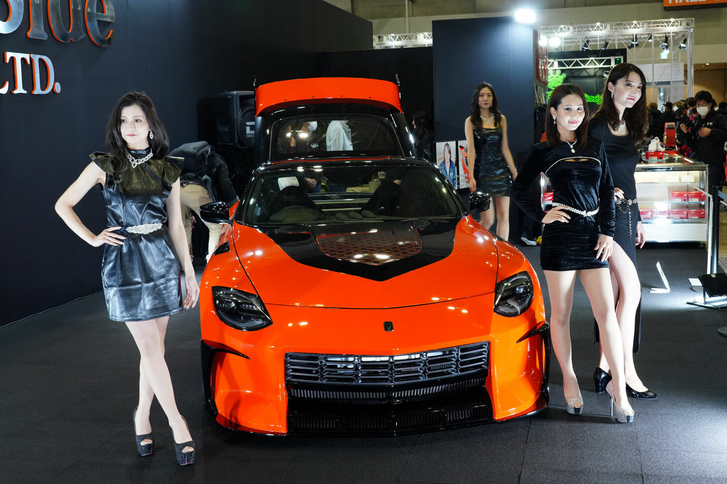 【東京オートサロン2023】 コンパニオン名鑑（その23） ビジュアル20枚 【画像・写真】 - webCG