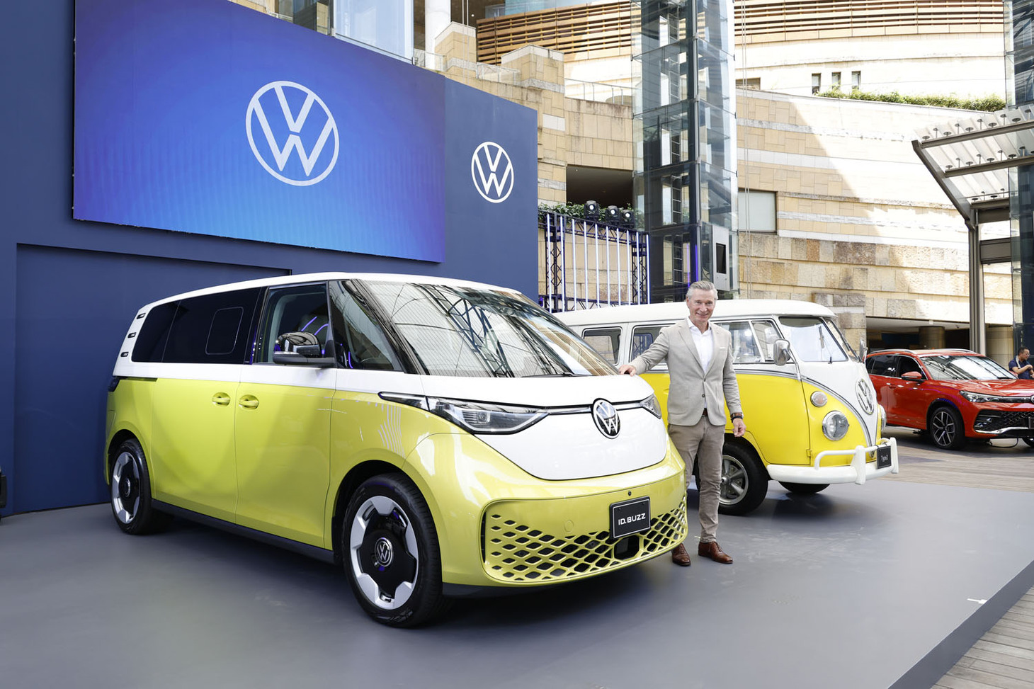 フォルクスワーゲンID. Buzz 内装・外装など90枚 【画像・写真】 - webCG