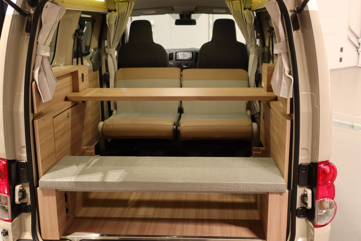 日産NV200バネットMYROOM 内装・外装など75枚 【画像・写真】 - webCG