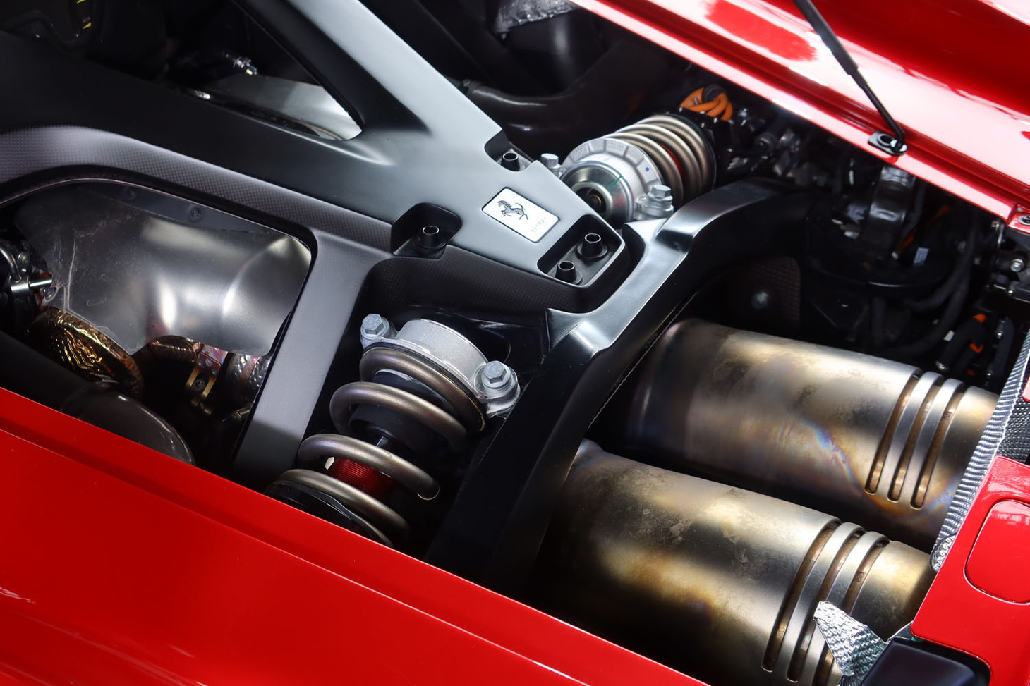 フェラーリF80 内装・外装など66枚 【画像・写真】 - webCG