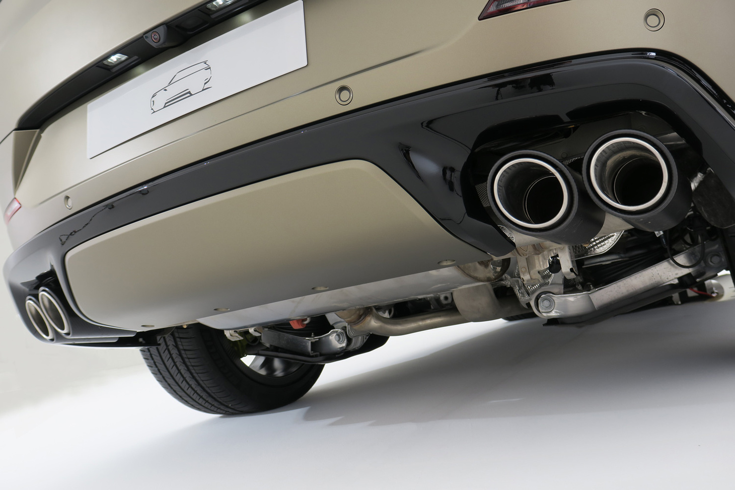 レンジローバー・スポーツSVエディションワン 内装・外装など75枚 【画像・写真】 - webCG