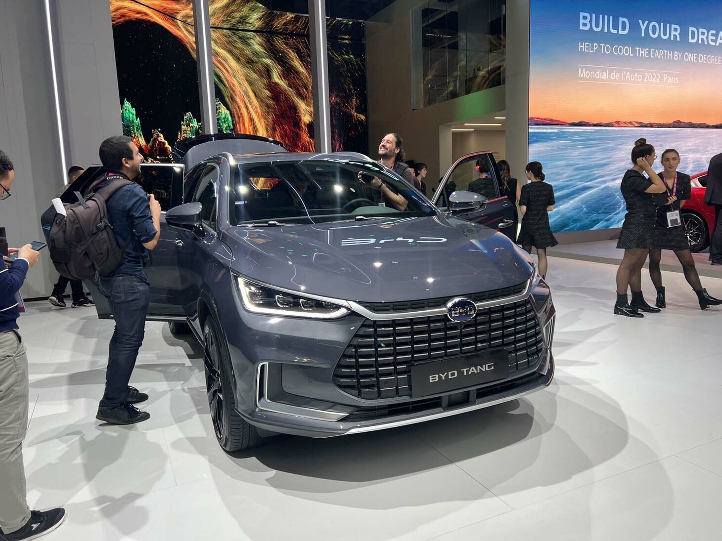 パリモーターショー2022（BYD） 内装・外装など17枚 【画像・写真】 - webCG