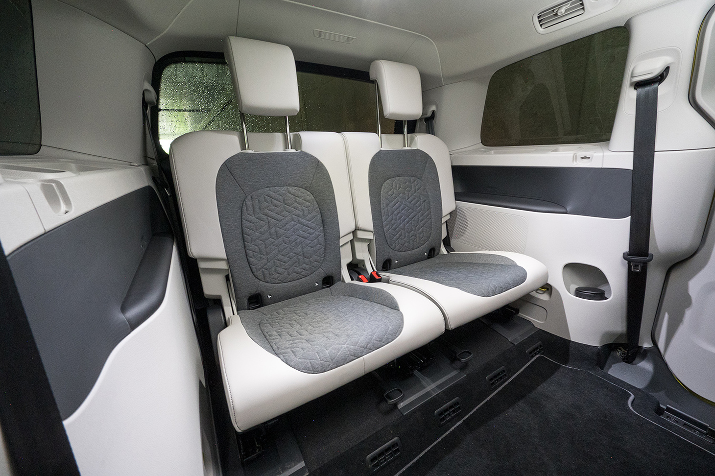 フォルクスワーゲンID. Buzzプロ ロングホイールベース（RWD）【試乗記】 の画像21枚 - webCG