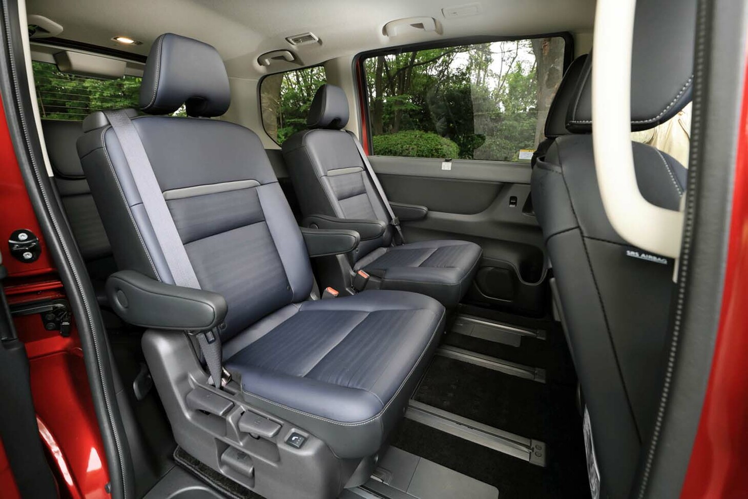 日産セレナe-POWERルキシオン（FF）【試乗記】 の画像19枚 - webCG