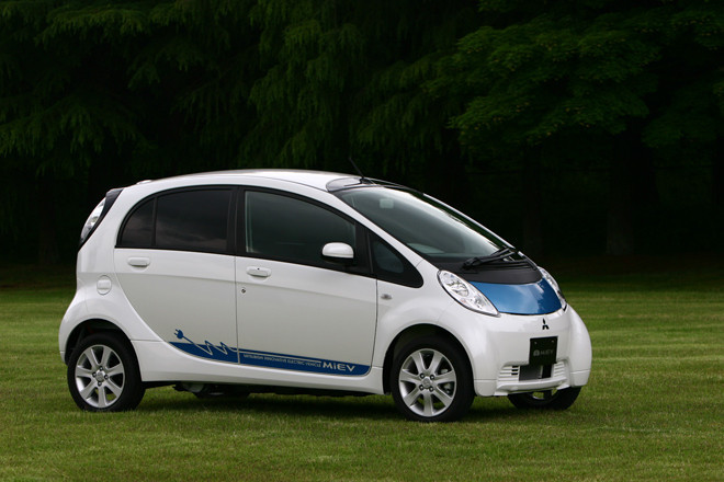 三菱i-MiEV 内装・外装など20枚 【画像・写真】 - webCG