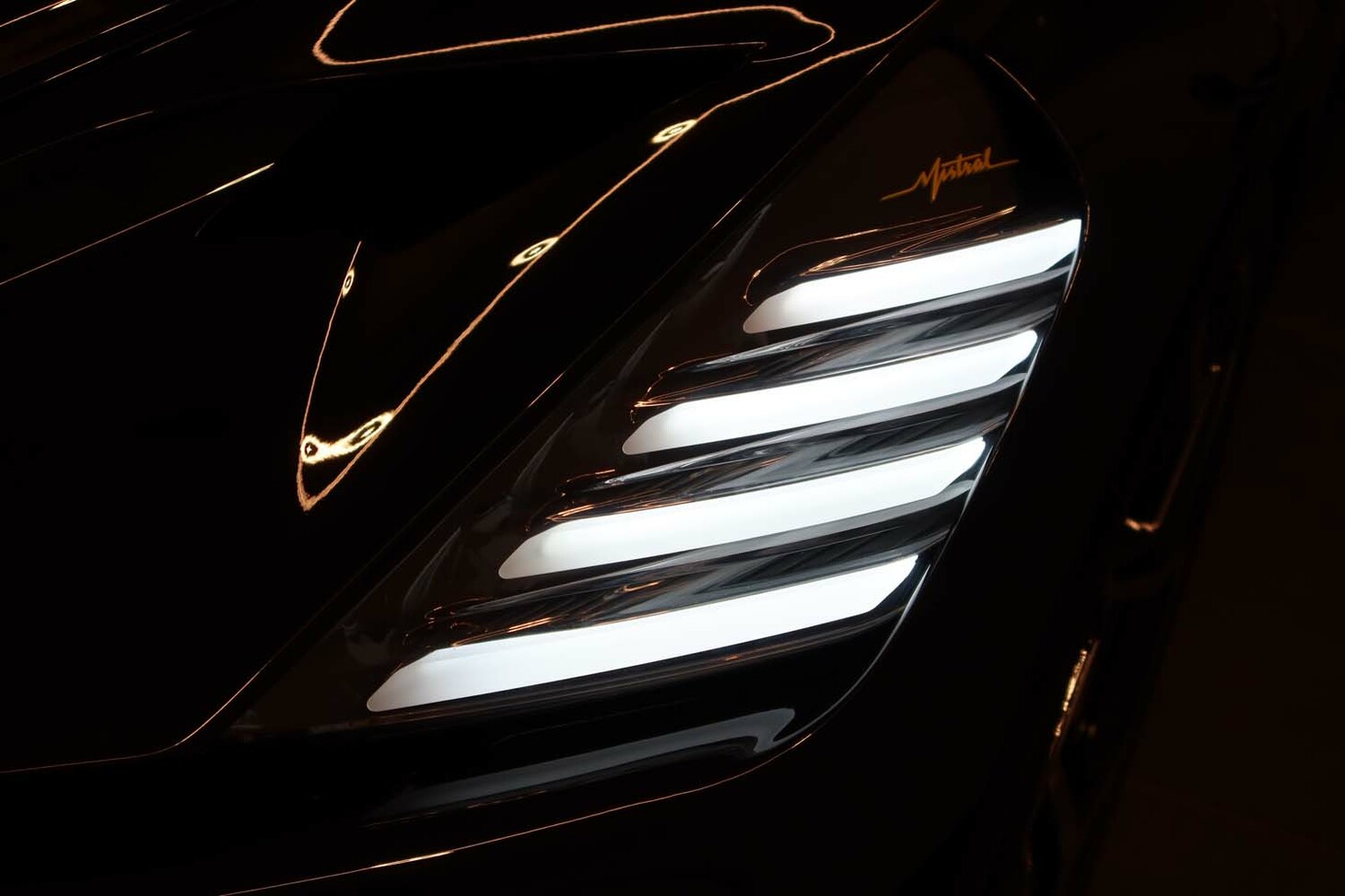 ブガッティW16ミストラル 内装・外装など50枚 【画像・写真】 - webCG