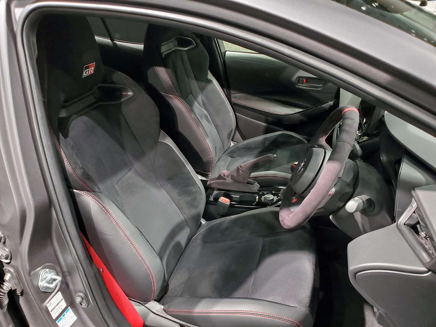 トヨタGRカローラRZ／GRカローラ モリゾウエディション 内装・外装など35枚 【画像・写真】 - webCG