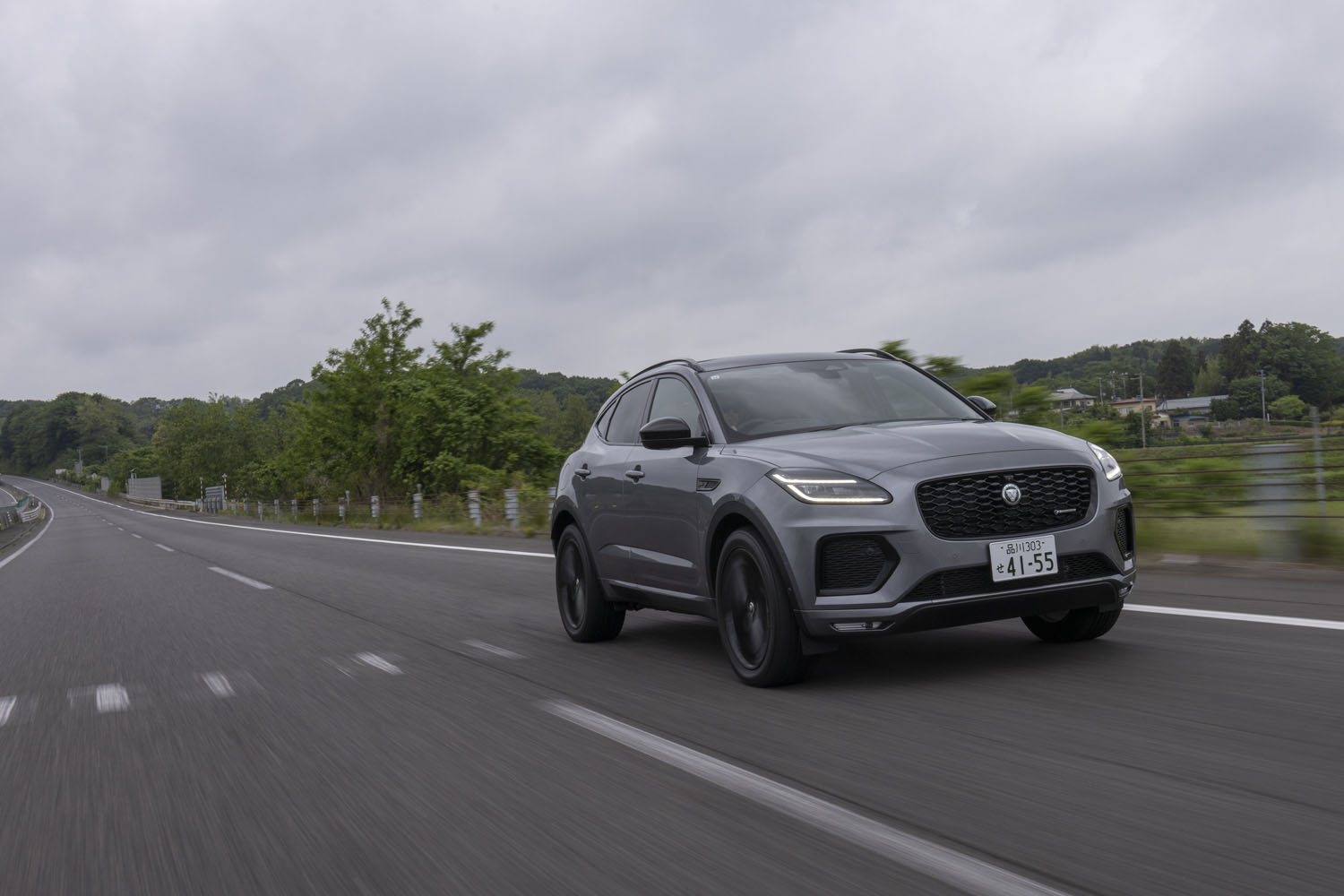 「E-PACE」と「F-PACE」のPHEVがジャガーの新時代を告げる 【JAGUAR ～スポーツPHEVという選択肢～＜AD＞】 - webCG