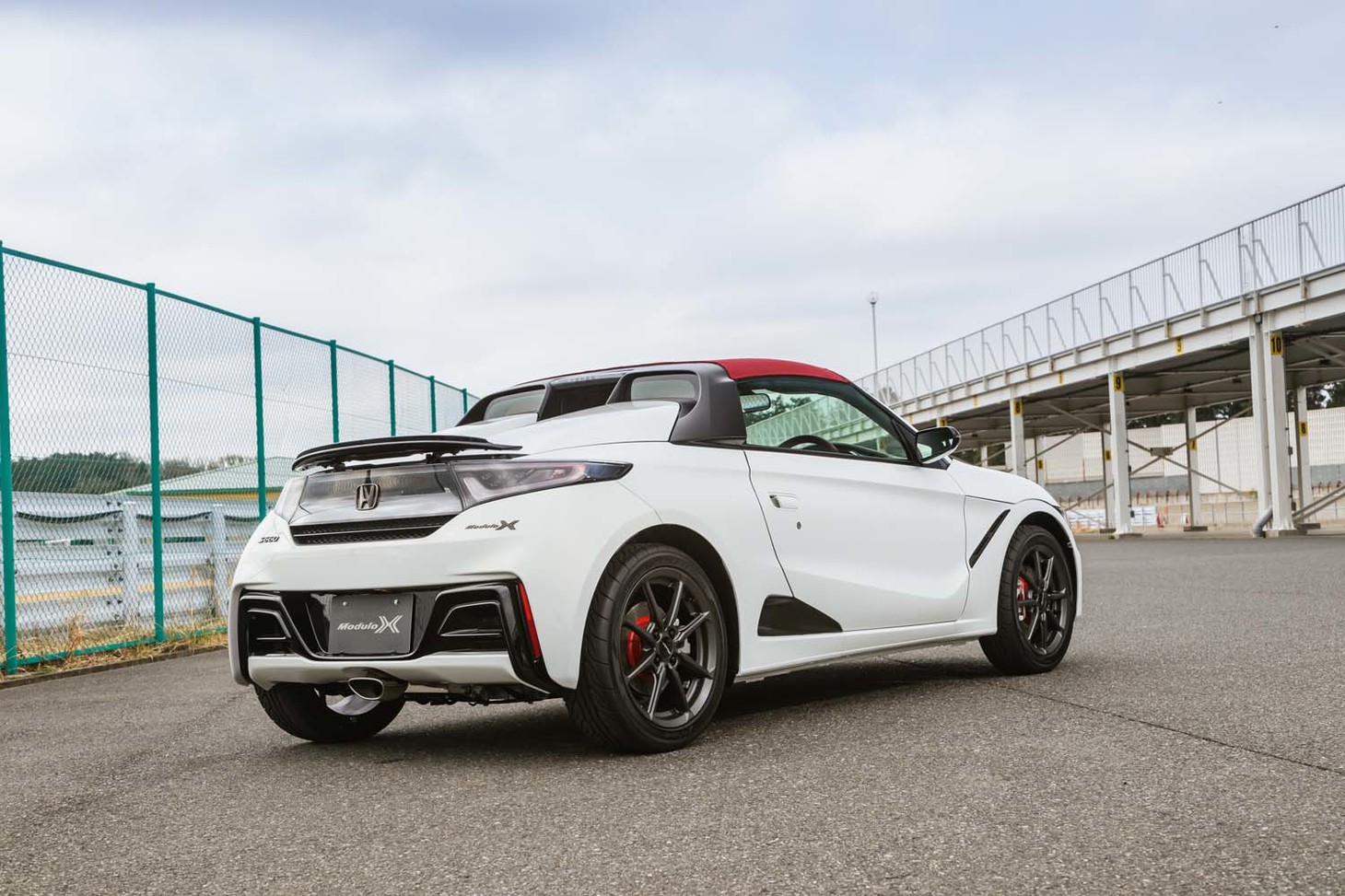 ホンダS660モデューロX バージョンZ（MR/6MT）【試乗記】 の画像25枚 - webCG