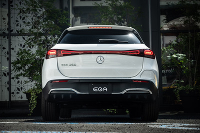 メルセデスが新型電気自動車「EQA」を発売 取り回しのしやすいサイズのSUV型EV 【ニュース】 - webCG