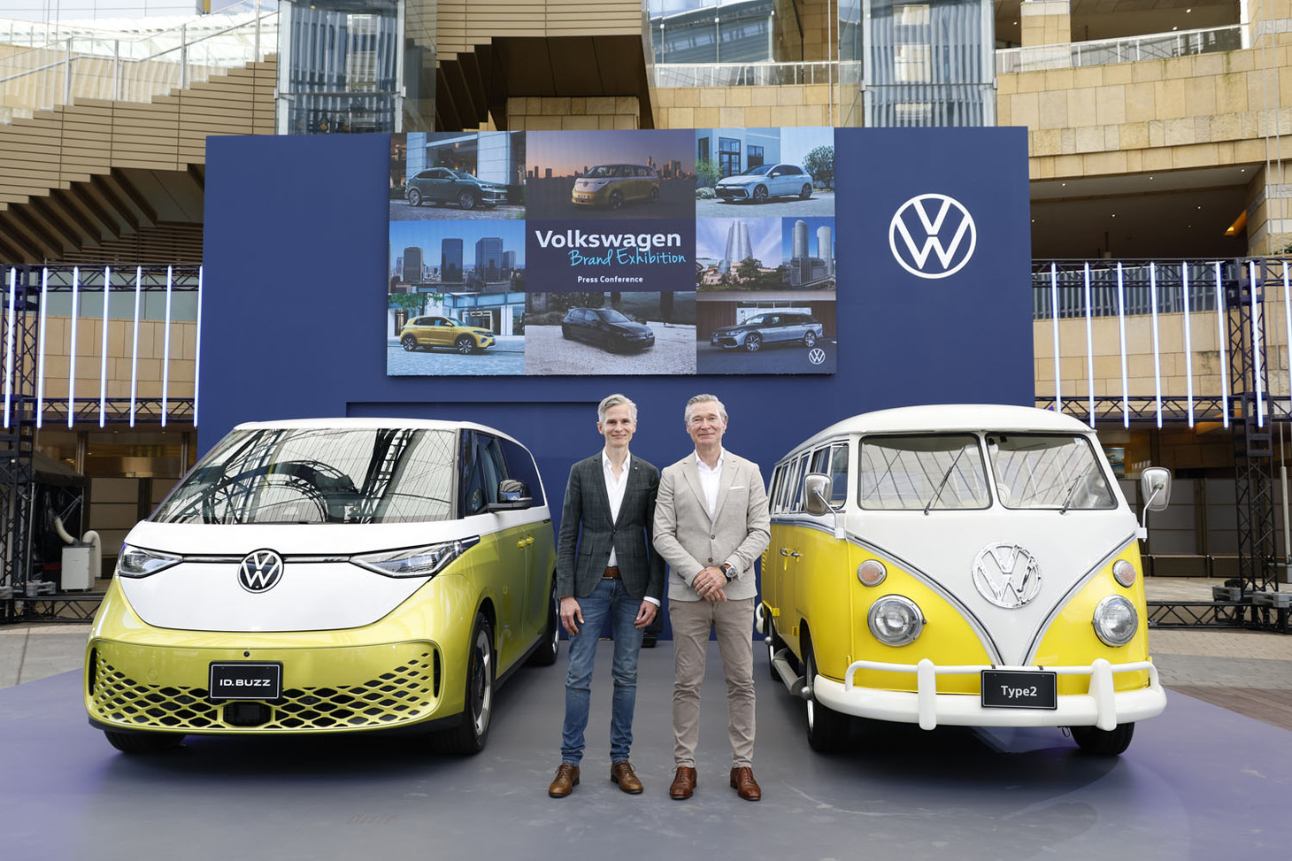 フォルクスワーゲンID. Buzz 内装・外装など90枚 【画像・写真】 - webCG