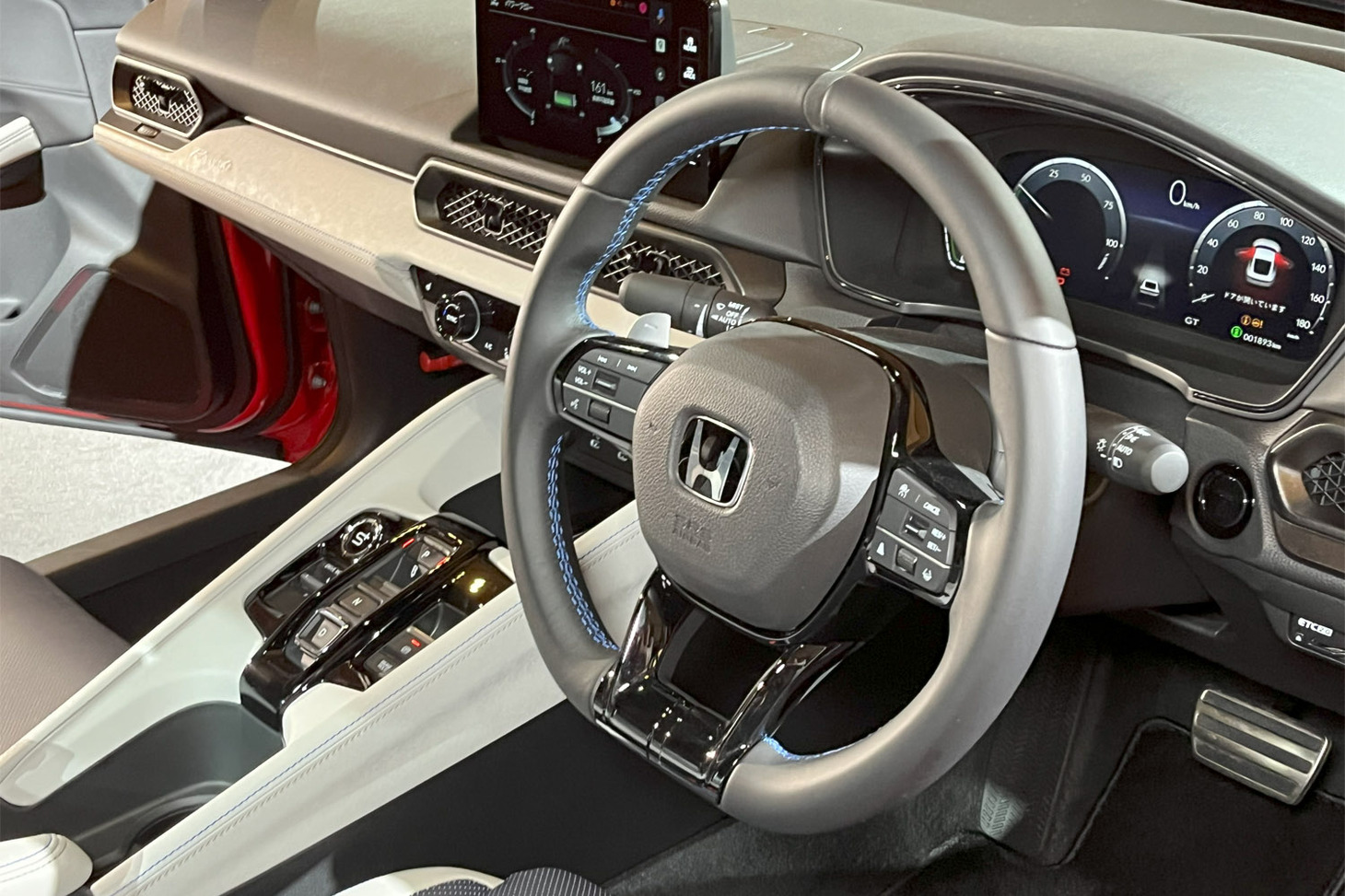 新型「ホンダ・プレリュード」発表イベントの会場から 内装・外装など42枚 【画像・写真】 - webCG