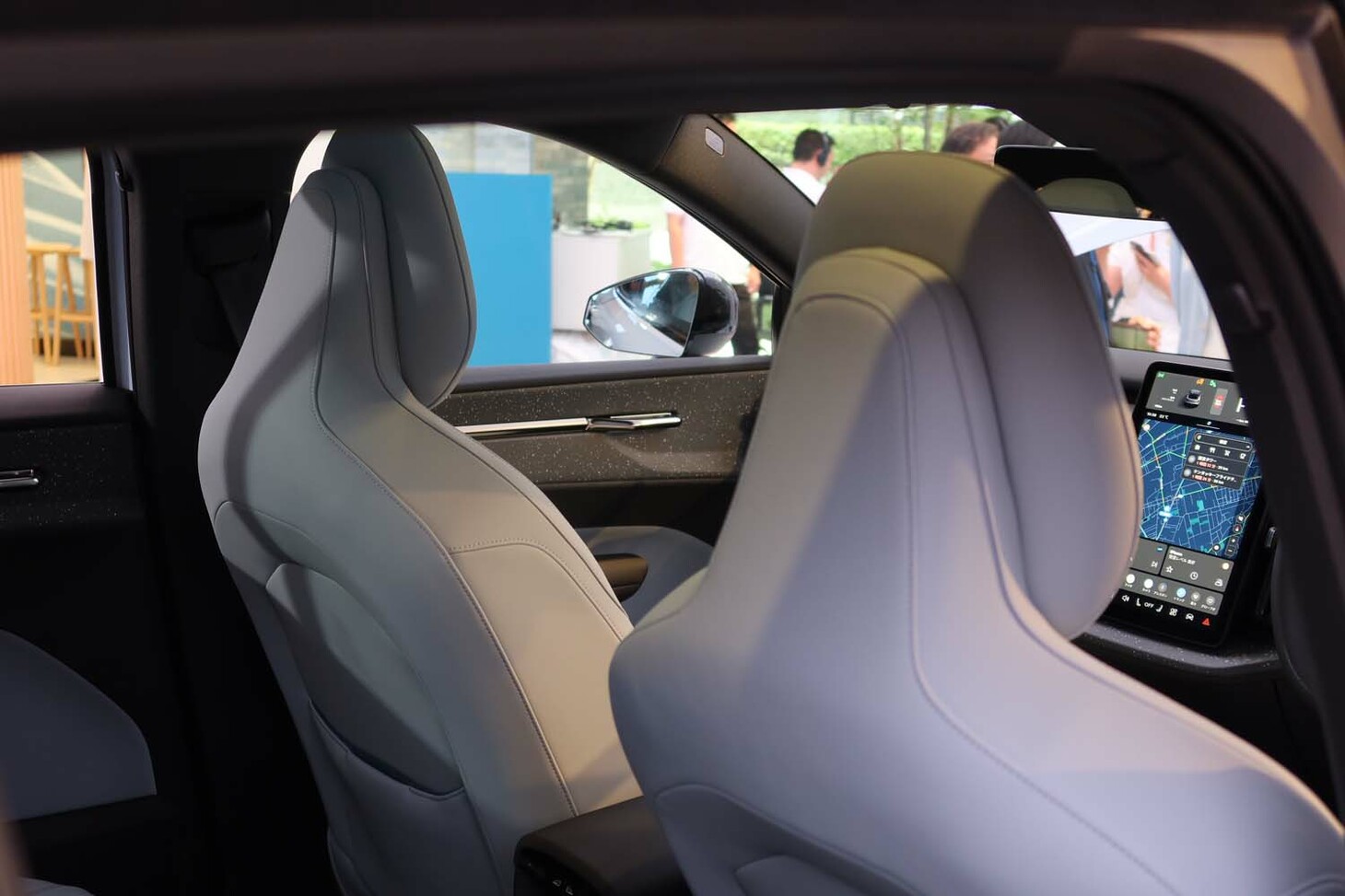 ボルボEX30ウルトラ シングルモーター エクステンデッドレンジ 内装・外装など70枚 【画像・写真】 - webCG