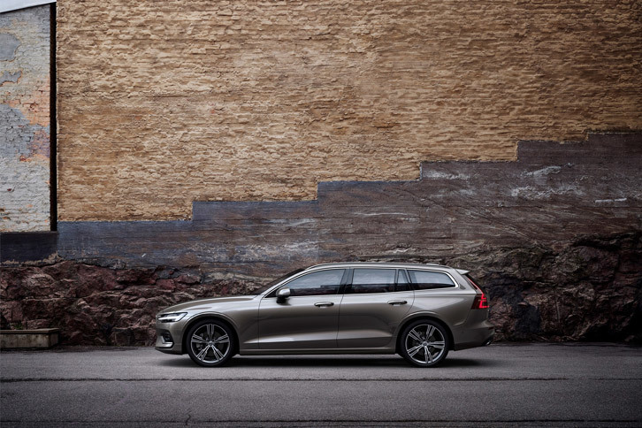 ボルボV60 内装・外装など70枚 【画像・写真】 - webCG