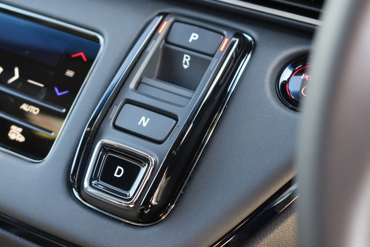 ホンダ・オデッセイe：HEVアブソルート・EXブラックエディション／オデッセイe：HEVアブソルート・EX 内装・外装など94枚 【画像・写真】 - webCG