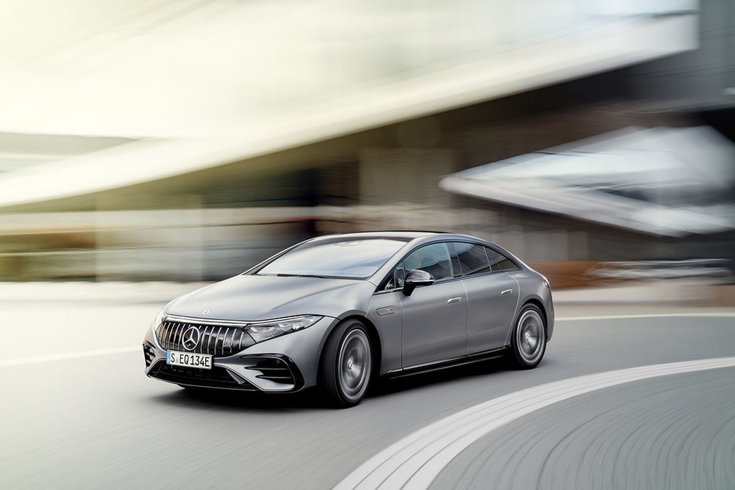 メルセデスAMG EQS53 4MATIC＋ 内装・外装など46枚 【画像・写真】 - webCG