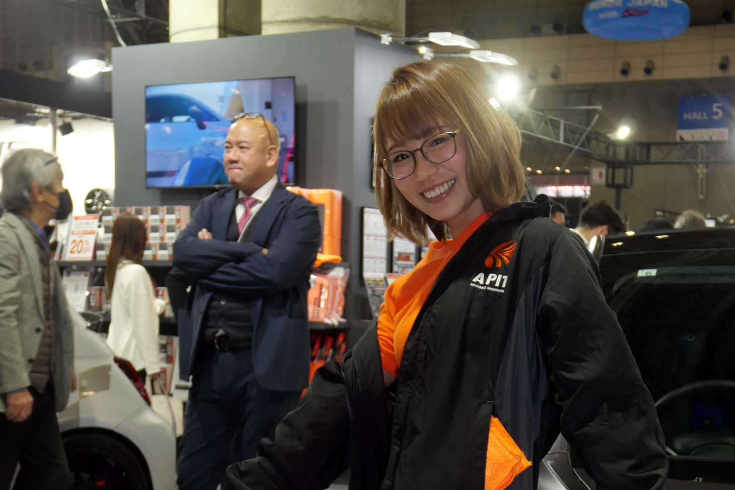 【東京オートサロン2024】コンパニオン・モデル名鑑（その7） ビジュアル17枚 【画像・写真】 - webCG
