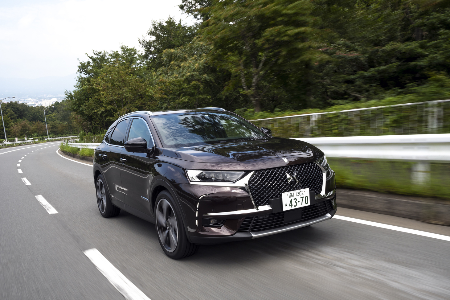 DS 7クロスバック グランシックBlueHDi（FF/8AT）【試乗記】 乗るときっと好きになる - webCG