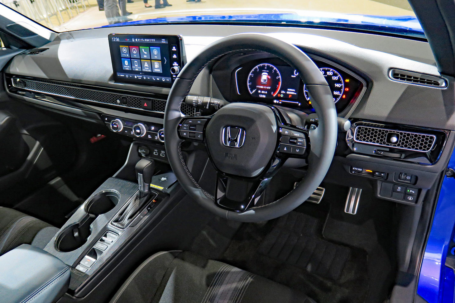 新型ホンダ・シビックLX／シビックLX ホンダアクセス用品装着車 内装・外装など48枚 【画像・写真】 - webCG