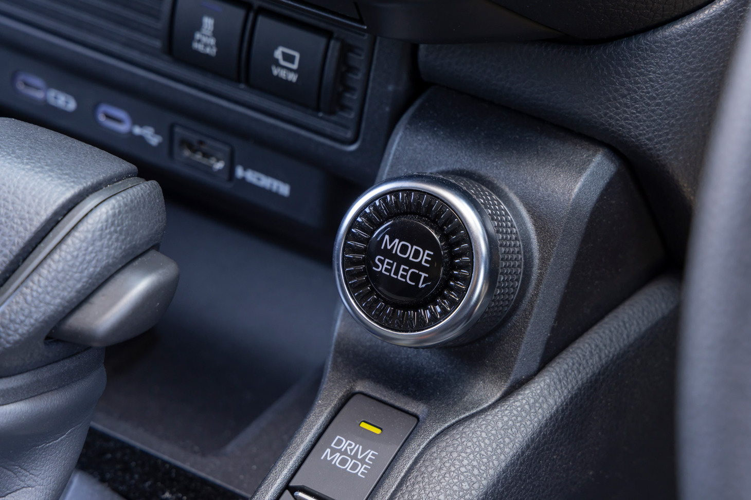 トヨタ・ランドクルーザー“250”プロトタイプ【試乗記】 の画像28枚 - webCG