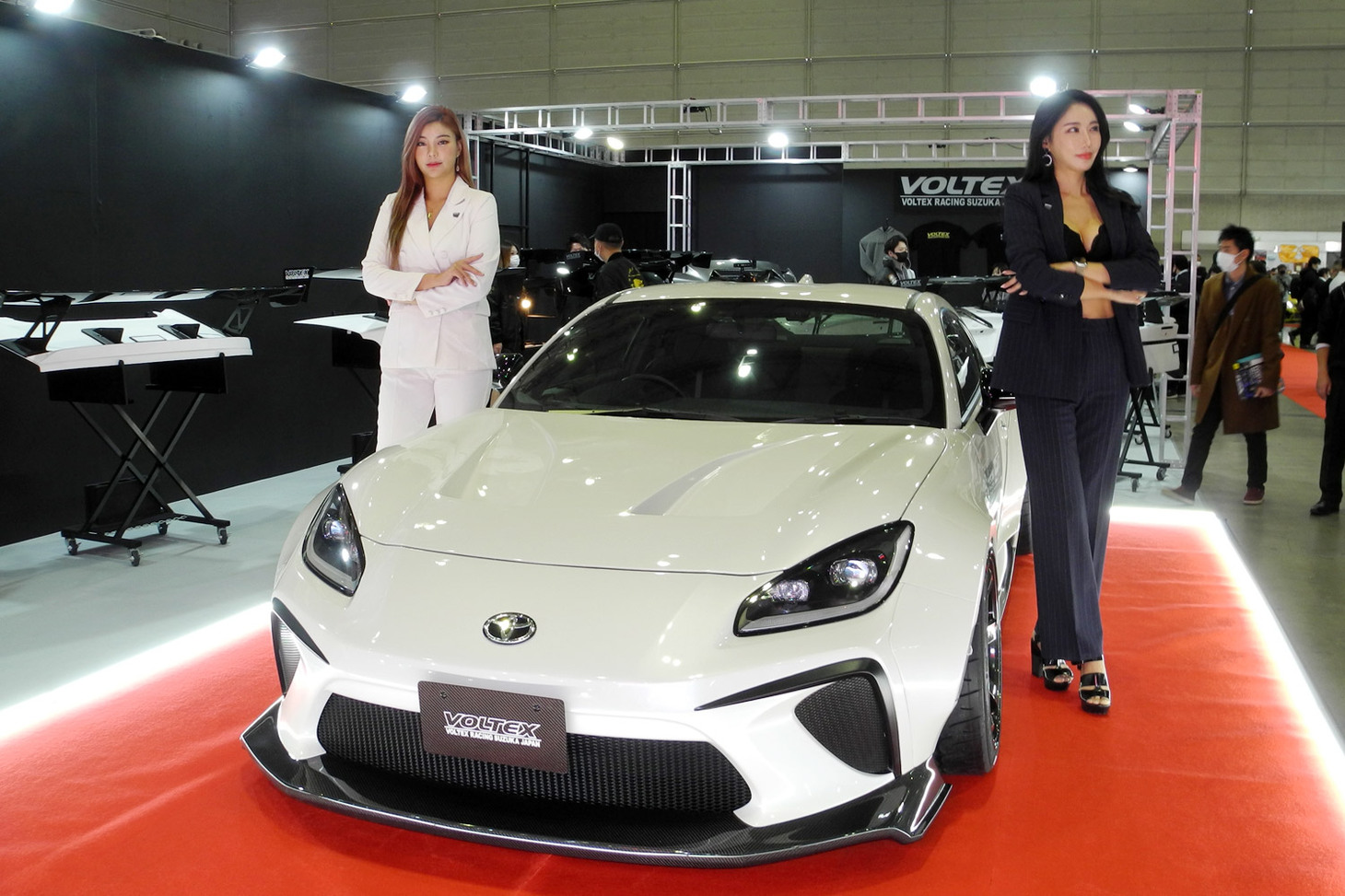 【東京オートサロン2023】 コンパニオン名鑑（その22） ビジュアル20枚 【画像・写真】 - webCG