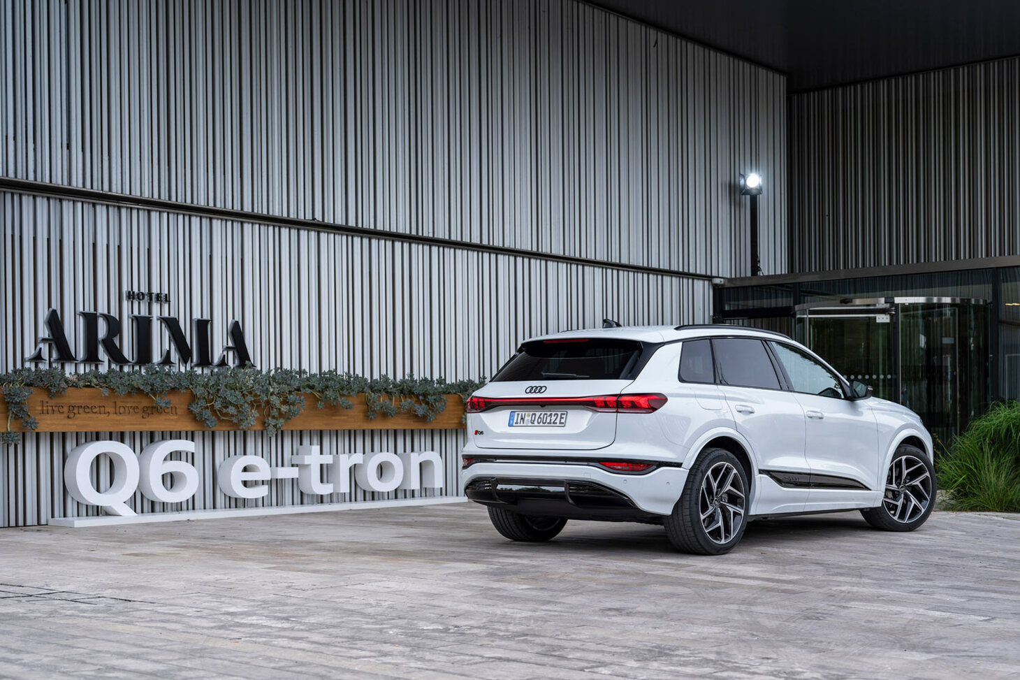 アウディQ6 e-tronクワトロ（4WD）／SQ6 e-tron（4WD）【海外試乗記】 の画像22枚 - webCG