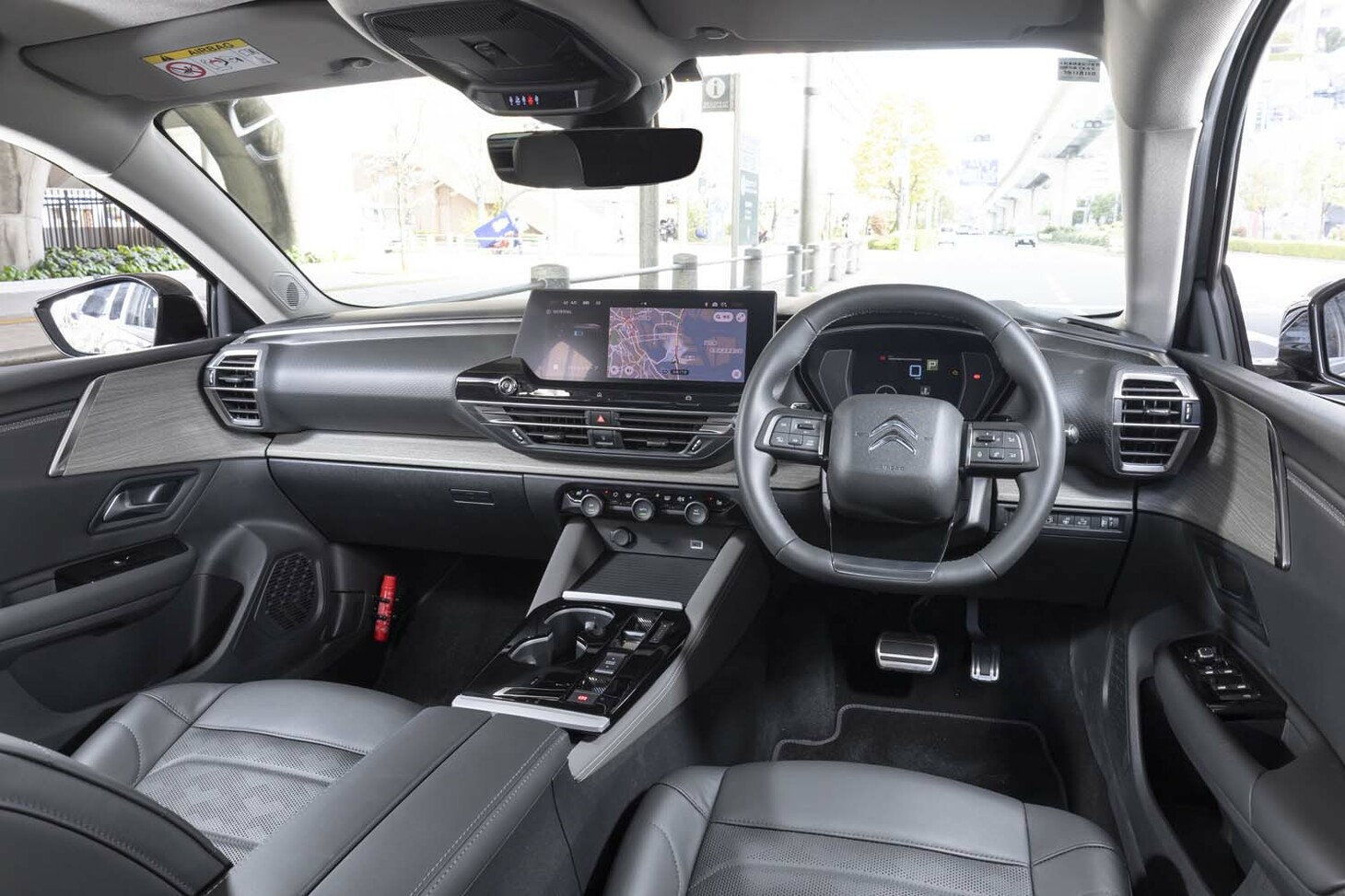 シトロエンC5 Xプラグインハイブリッド（FF/8AT）【試乗記】 の画像17枚 - webCG