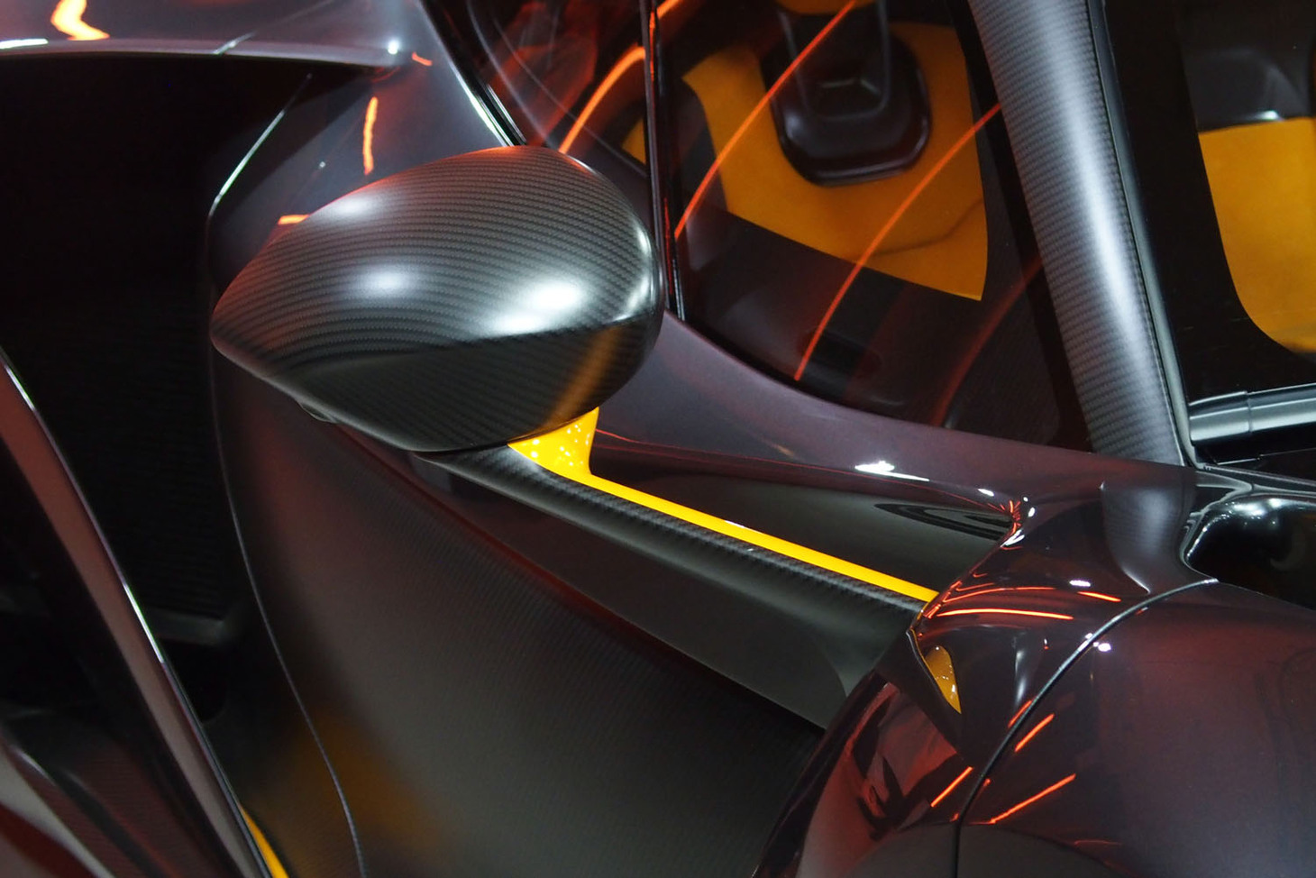 マクラーレンW1 内装・外装など60枚 【画像・写真】 - webCG