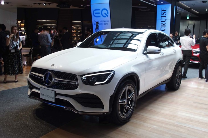 「メルセデス・ベンツGLC／GLCクーペ」発表会の会場から 内装・外装など28枚 【画像・写真】 - webCG