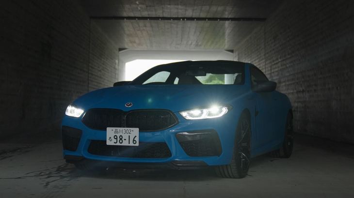 動画で見る「BMW M8コンペティション クーペ」 の画像5枚 - webCG