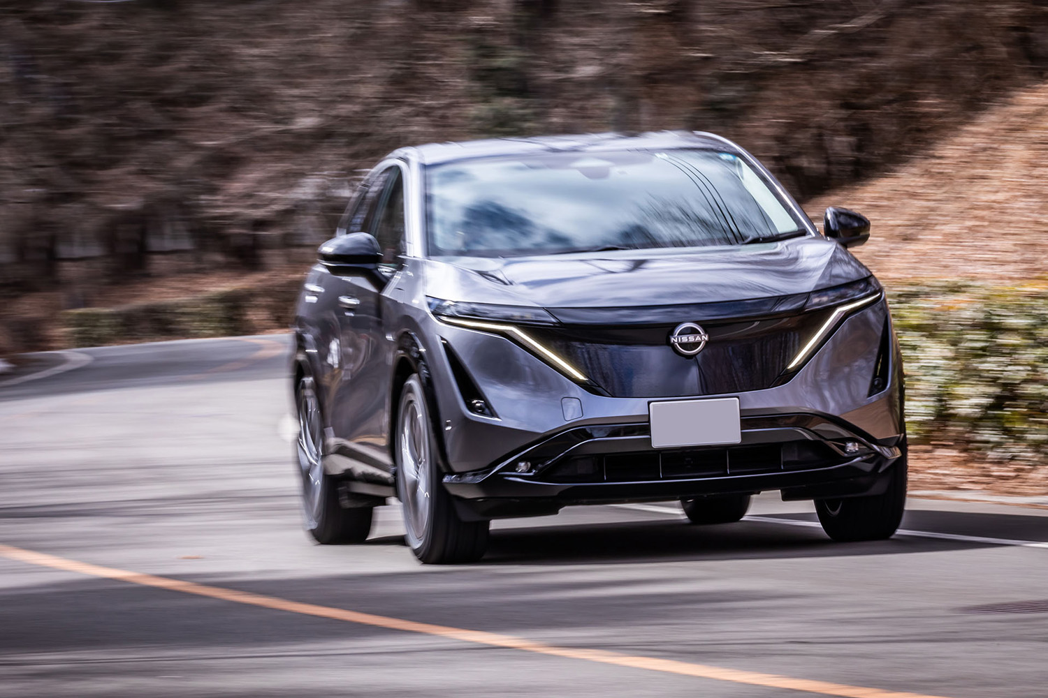 YOKOHAMA ADVAN dB V552でピュアEVの走りが際立つ 【2023 Spring webCGタイヤセレクション＜AD＞】 - webCG