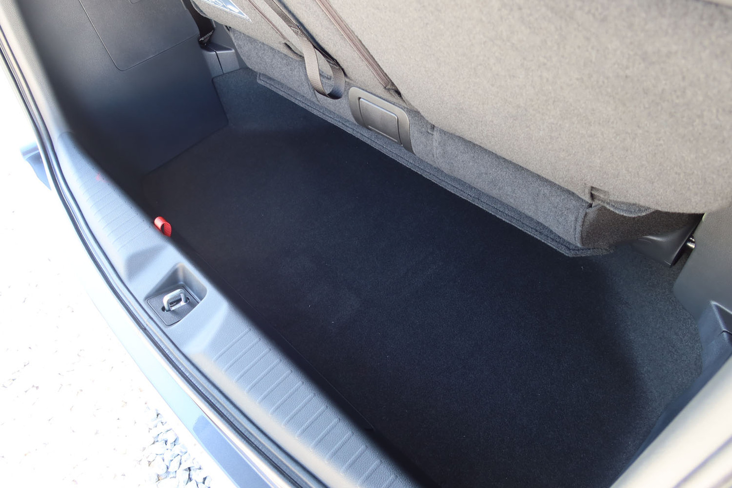 ホンダ・オデッセイe：HEVアブソルート・EXブラックエディション／オデッセイe：HEVアブソルート・EX 内装・外装など94枚 【画像・写真】 - webCG