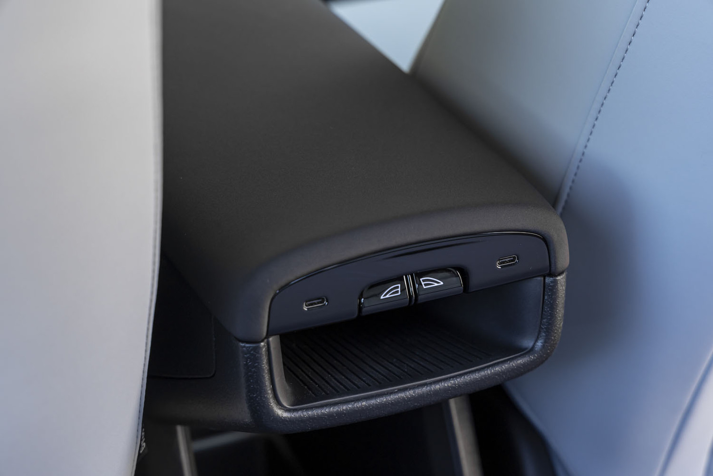 ボルボEX30シングルモーター（RWD）／EX30ツインモーター（4WD）【海外試乗記】 の画像19枚 - webCG