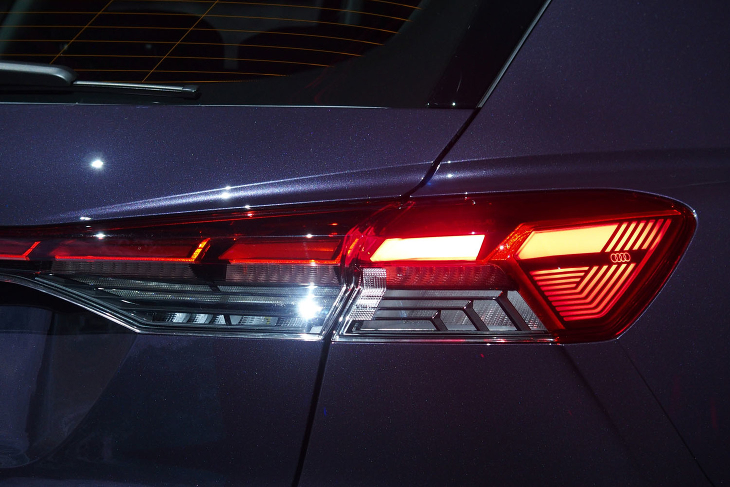 アウディQ4 e-tron 内装・外装など53枚 【画像・写真】 - webCG