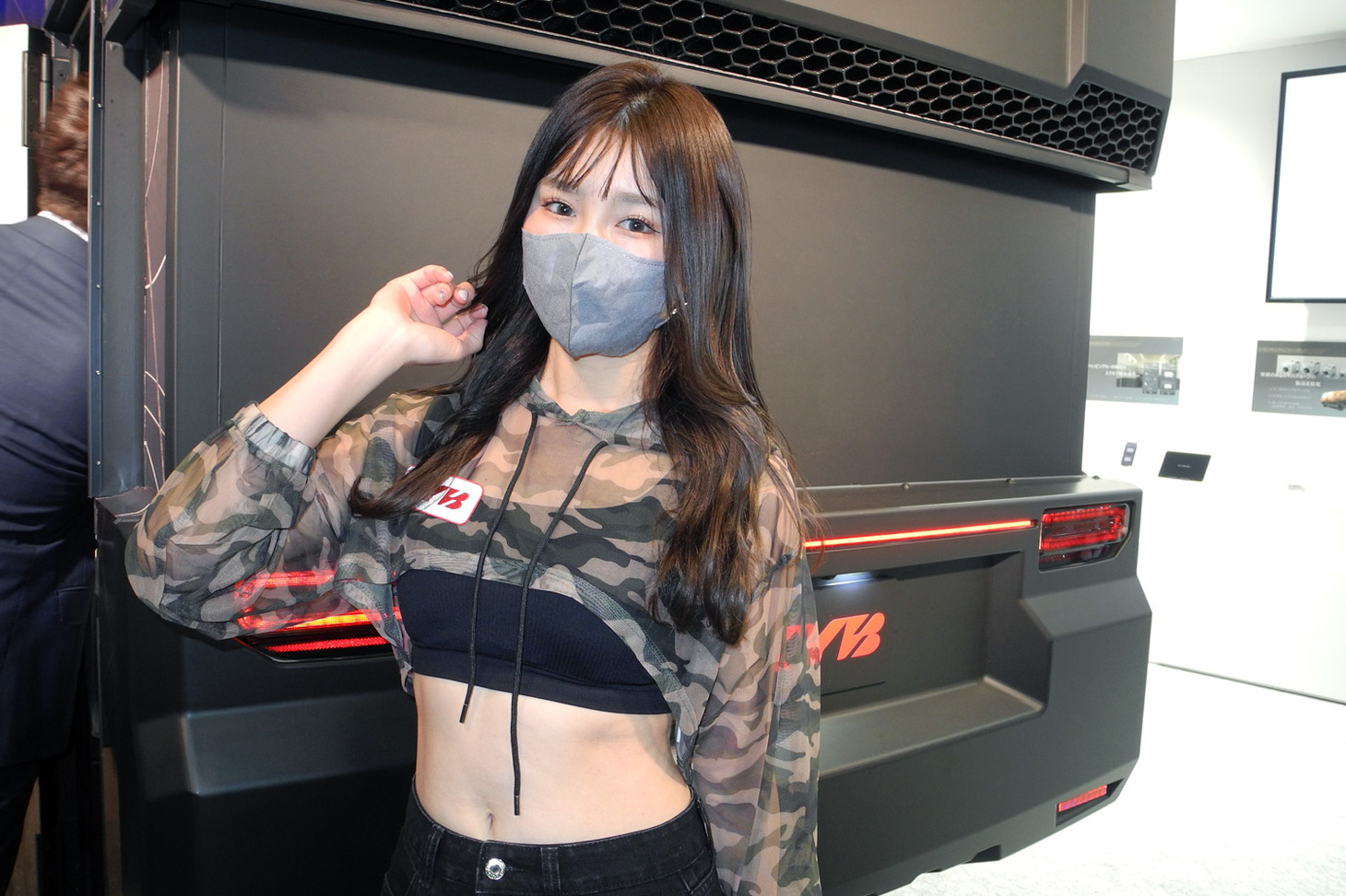 【東京オートサロン2023】 コンパニオン名鑑（その15） ビジュアル25枚 【画像・写真】 - webCG